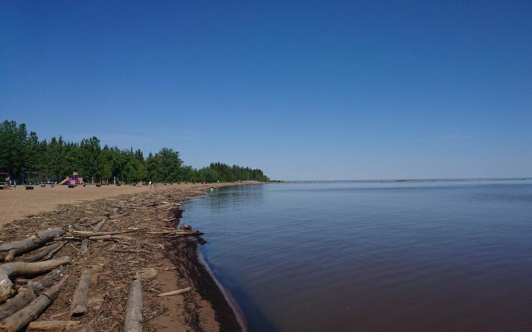 Hay River - Canadian North