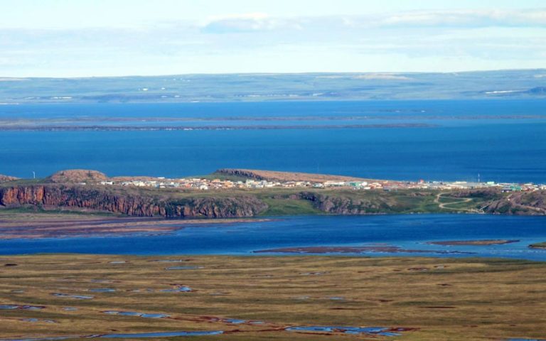 Kugluktuk - Canadian North
